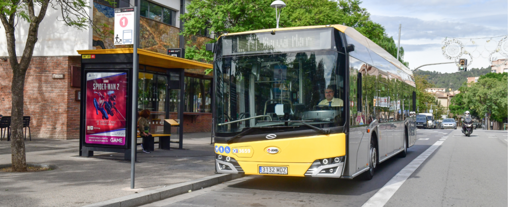 Millores en la cobertura horària de la línia d’autobús L77